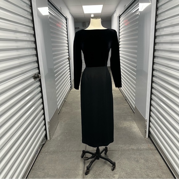 Vintage | Dresses | Vintage 9s Shomi Black Velvet Top 0 Formal Long ...